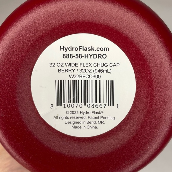 Hydro Flask | Dining | Hydro Flask 32 Oz Wide Mouth Flex Chug Cap Berry ...